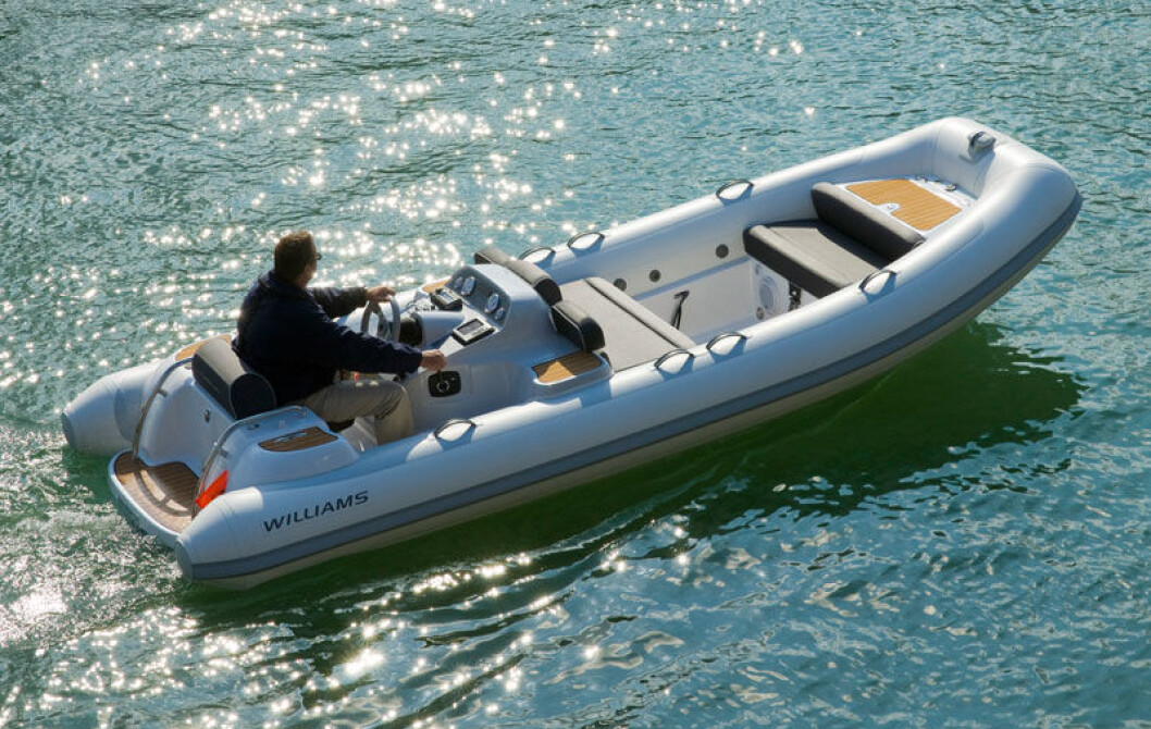 Williams med ny vannjet-RIB